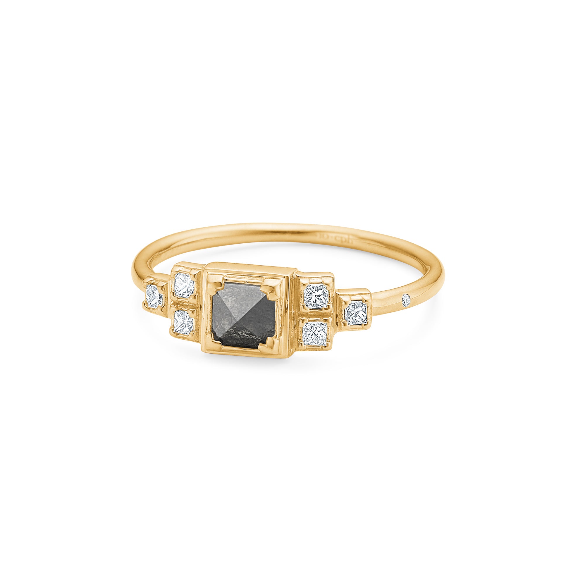 Ro Copenhagen Raw Classic Pointy 18K Gold Ring w. Diamonds – The ...
